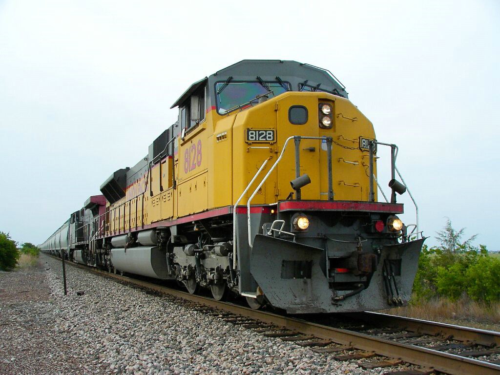 UP 8128